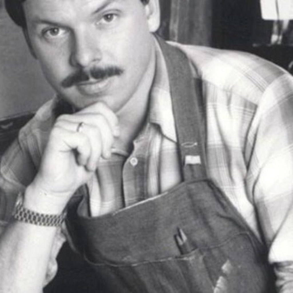 Artist Bios – Thomas Kinkade Gallery Of Murfreesboro